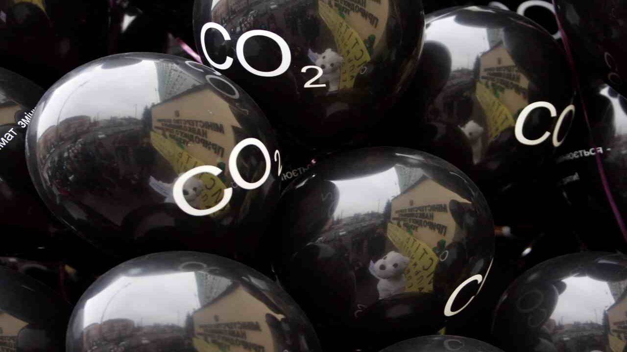 Carbon Black Capacity Surge: India’s Production to Rise 25–30% by FY27 ...